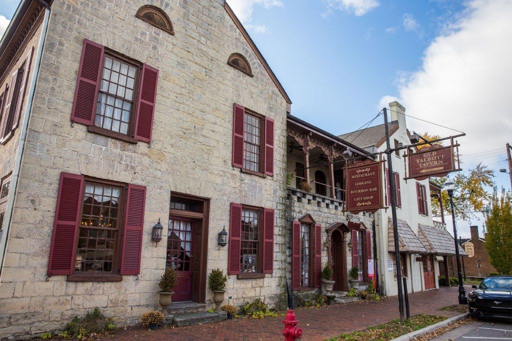 Kentucky Bourbon Trail: The Ultimate Guide