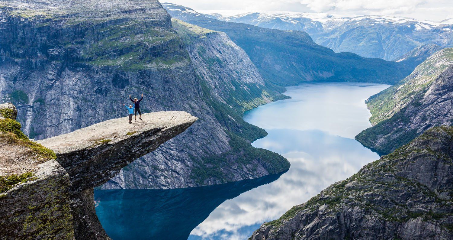 Where to Stay Near Trolltunga: Budget Hotels to Apartments with a View