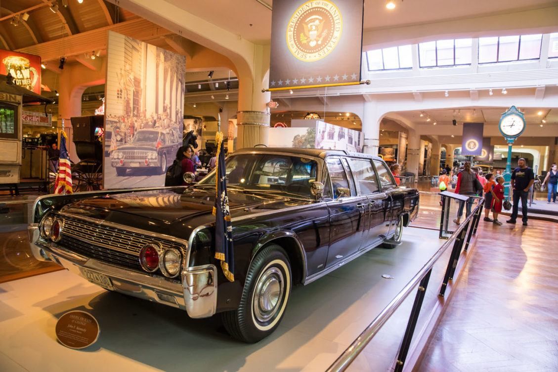 First Time in Detroit: How to Plan the Perfect Trip
