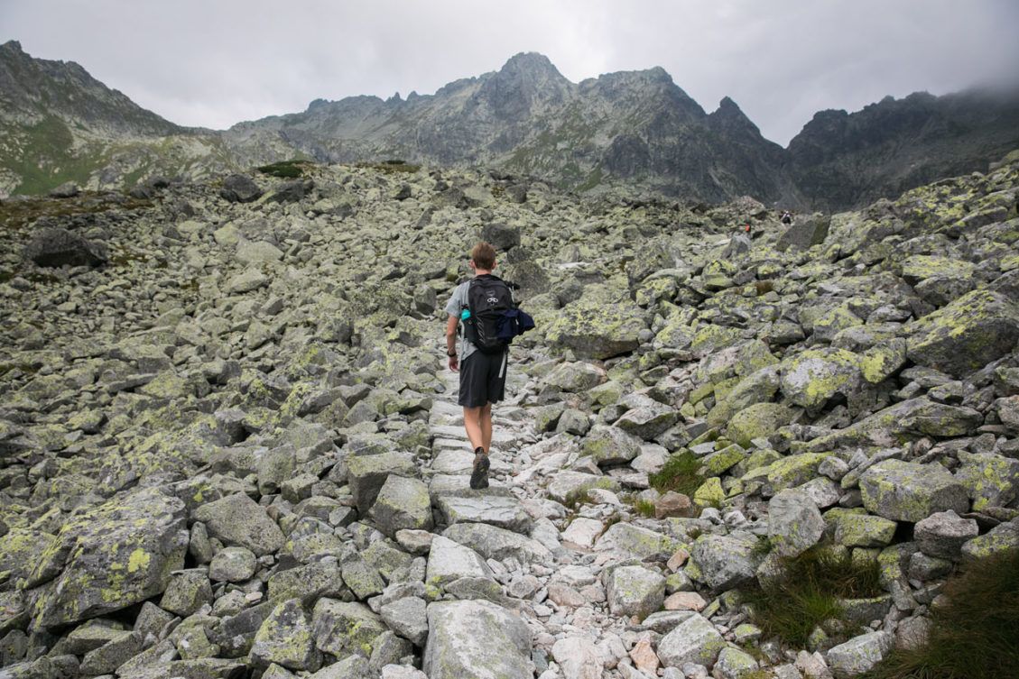 How to Hike Rysy from the High Tatras of Slovakia – Earth Trekkers