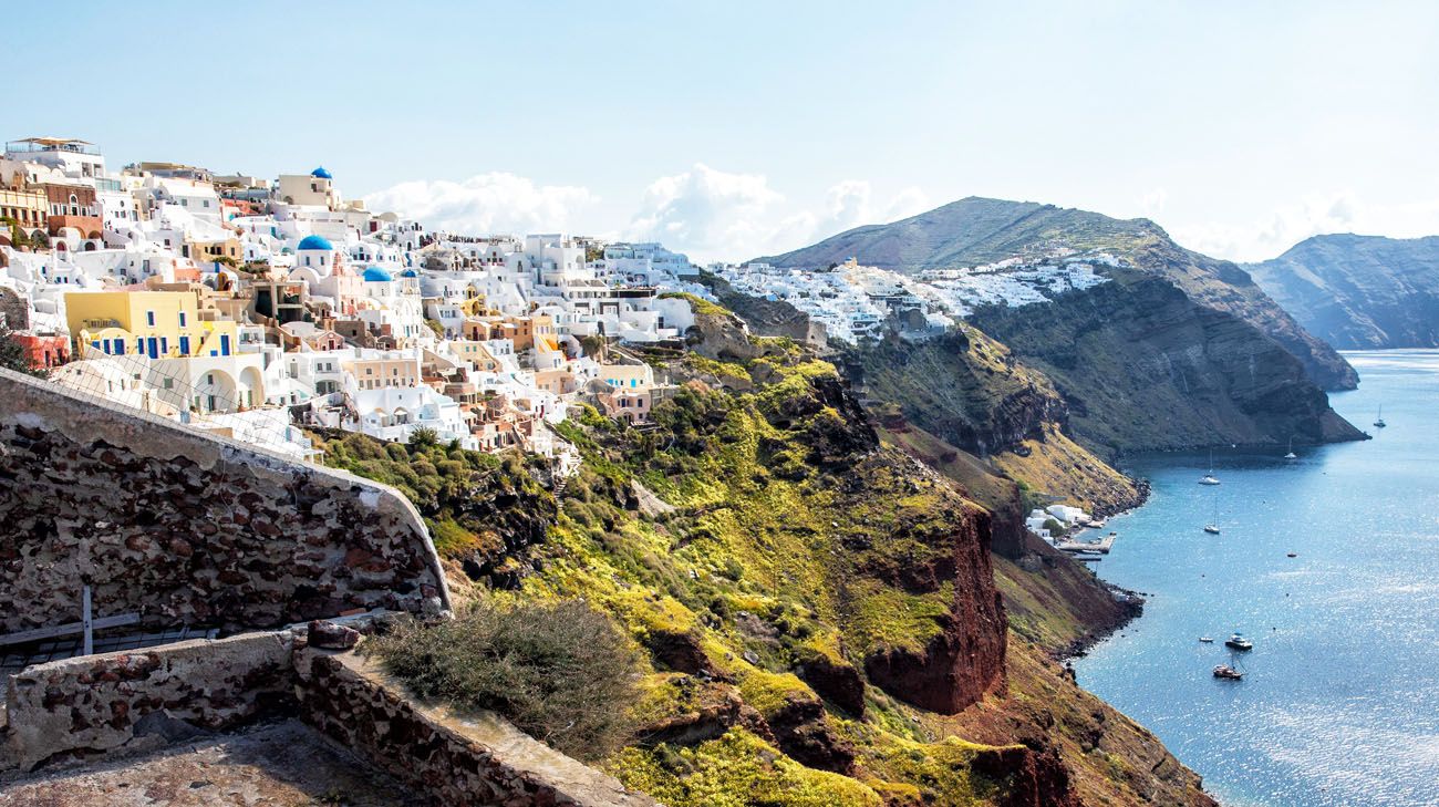 How to Hike from Fira to Oia, the Most Beautiful Walk on Santorini ...