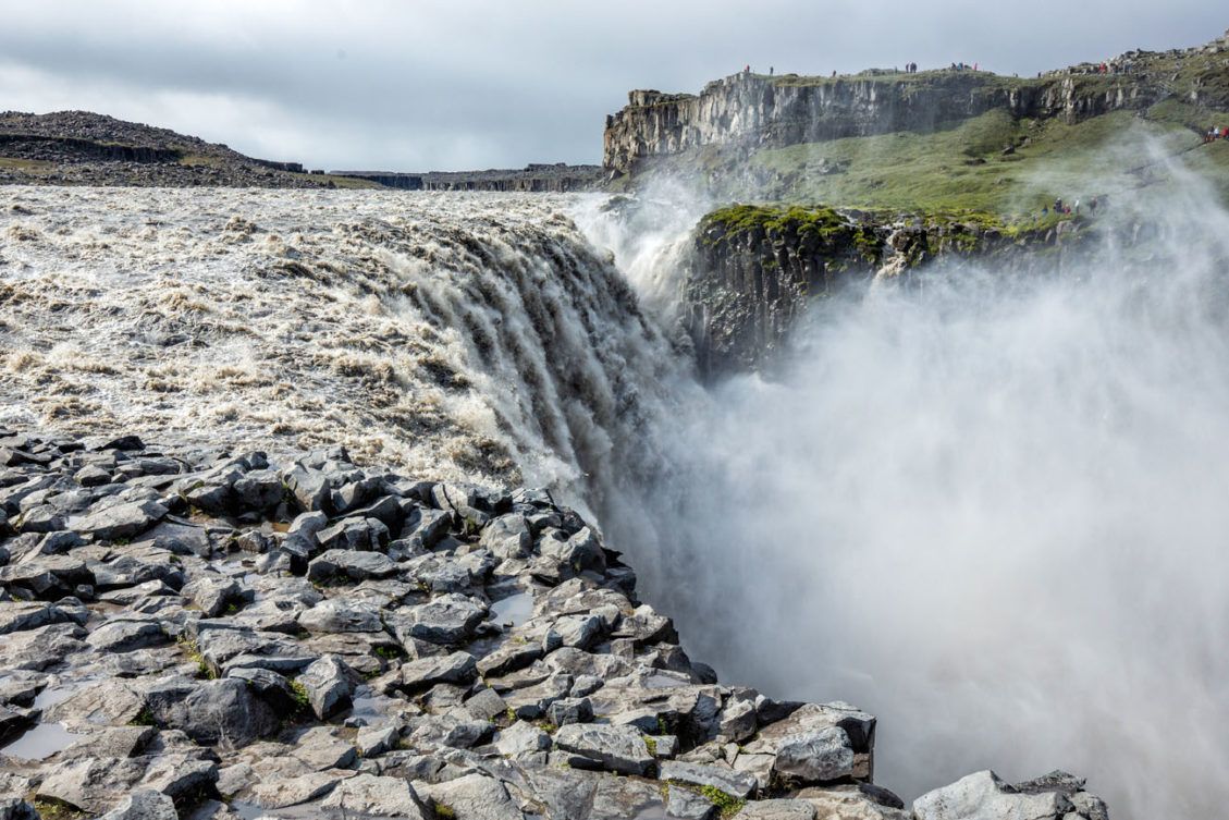 How to Visit Dettifoss and Selfoss Waterfalls in Iceland