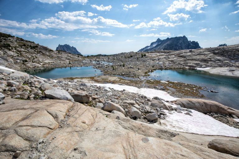 How to Hike the Enchantments in One Day: A Step-By-Step Trail Guide ...
