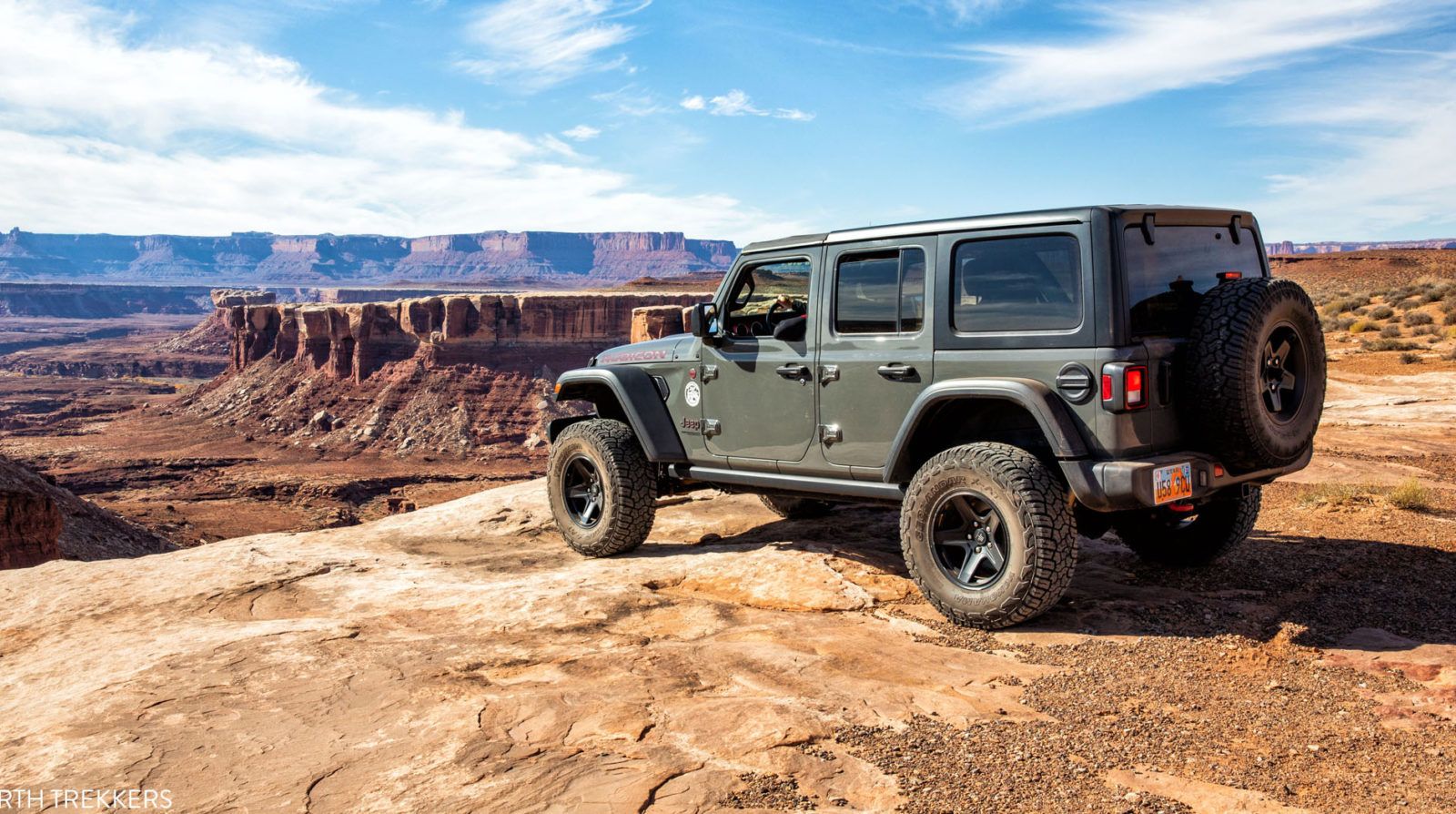 How to Drive the White Rim Road: Map, Photos & Driving Tips