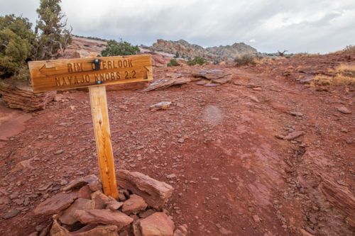 Rim Overlook & Navajo Knobs Trail | Capitol Reef National Park