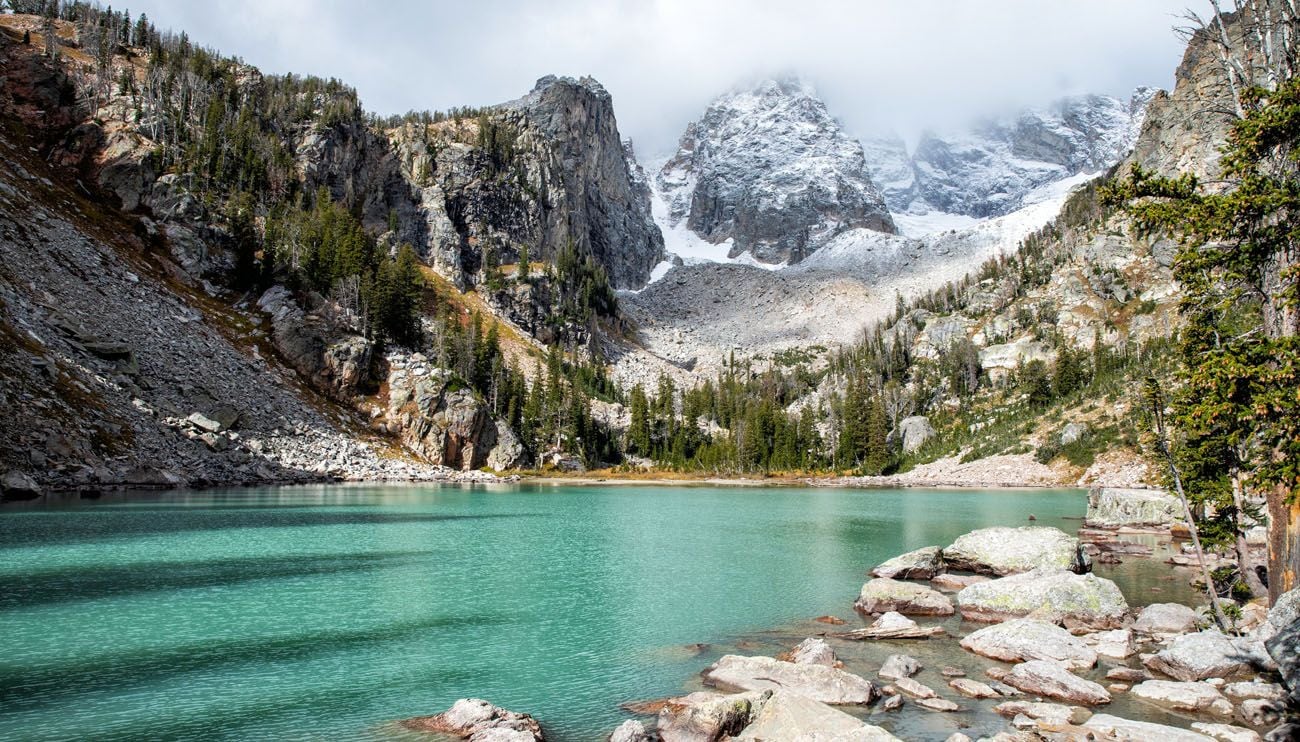 One Hike, Three Lakes: Surprise, Amphitheater & Delta Lake Hiking Guide