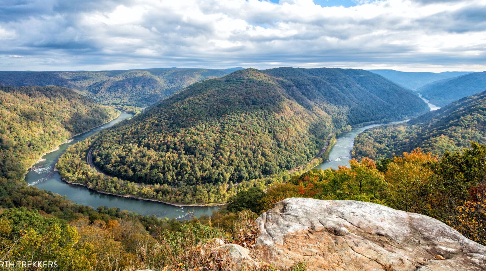 6 Beautiful Hikes in New River Gorge National Park