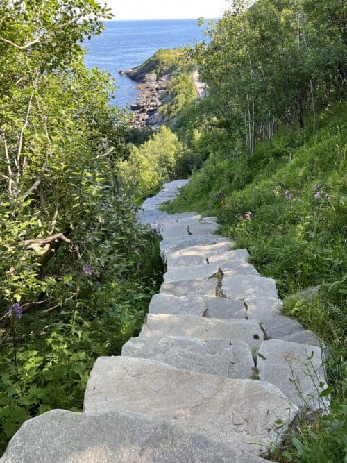 How to Hike Reinebringen (+ Helpful Tips & Photos) – Earth Trekkers