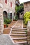 One Day in Assisi, Italy: Walking Tour of the Historic City Center ...