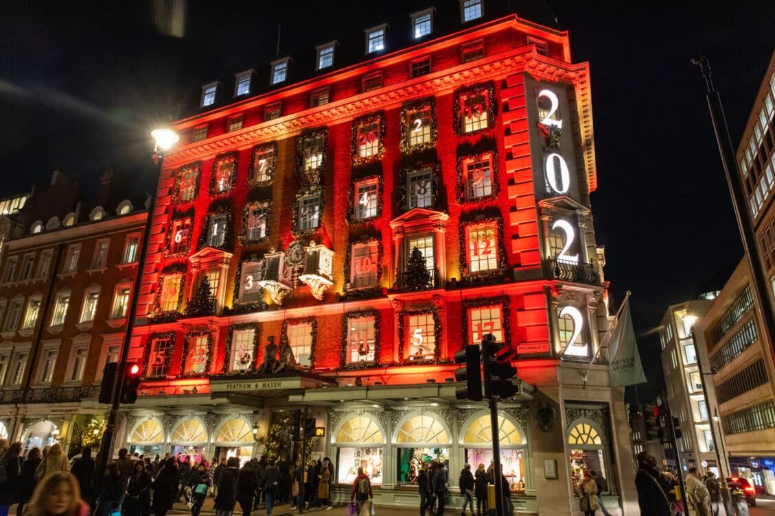 15 Festive Things to Do in London at Christmas – Earth Trekkers