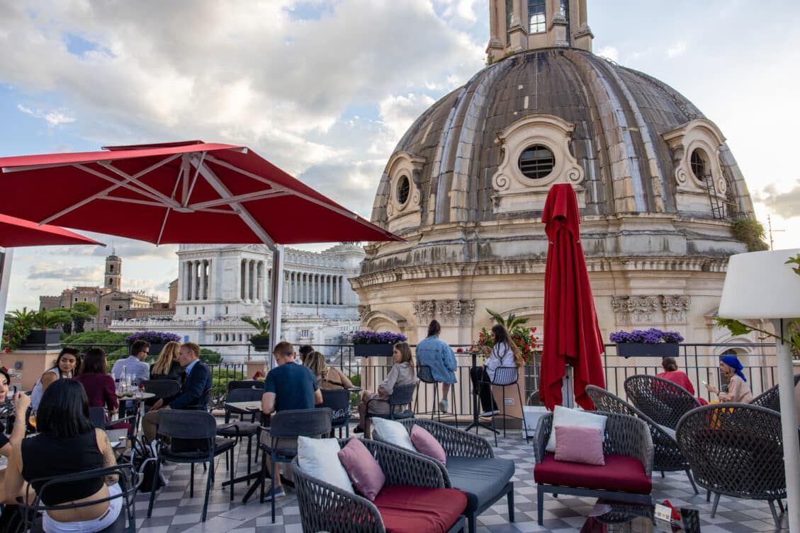 7 Best Rooftop Bars in Rome (Plus Practical Tips & Photos) – Earth Trekkers