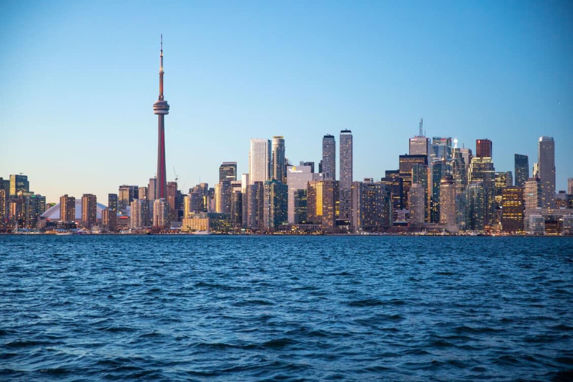 Top 10 Things to Do in Toronto, Canada – Earth Trekkers