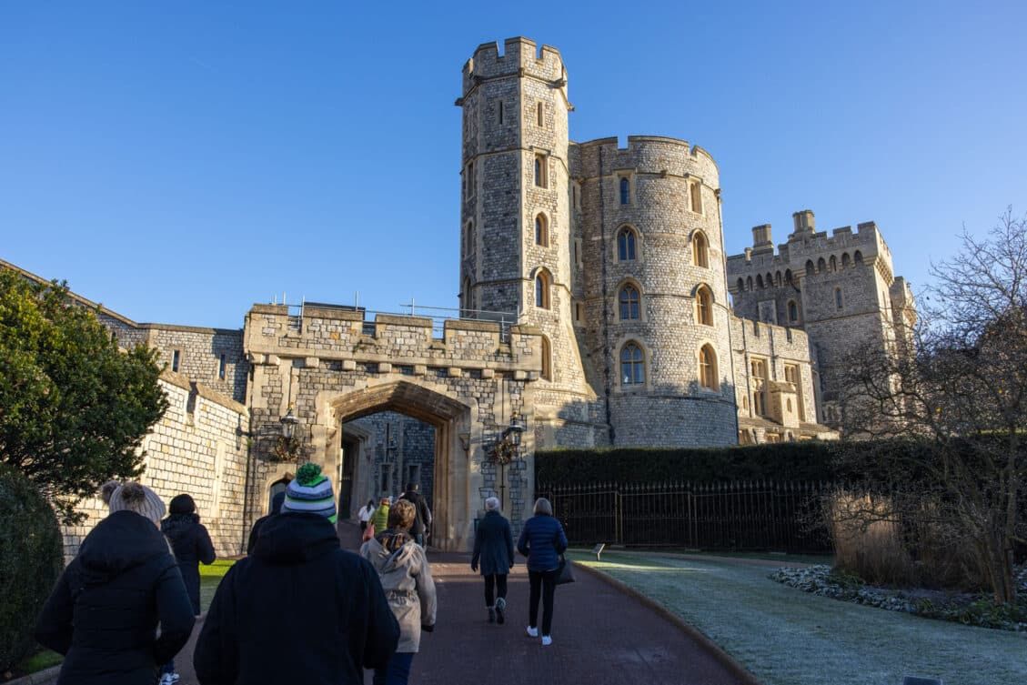 Windsor Castle Day Trip from London: Planning Guide & Tips – Earth Trekkers