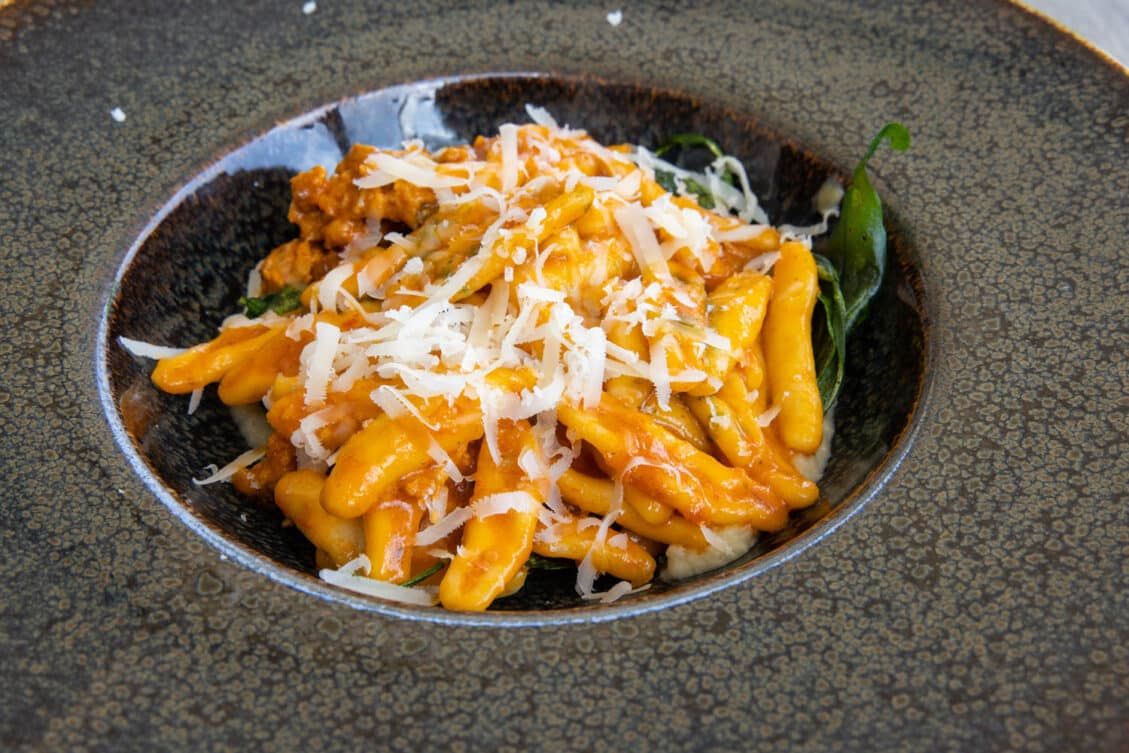 Where to Eat & Drink in Matera: Best Restaurants & Bars – Earth Trekkers