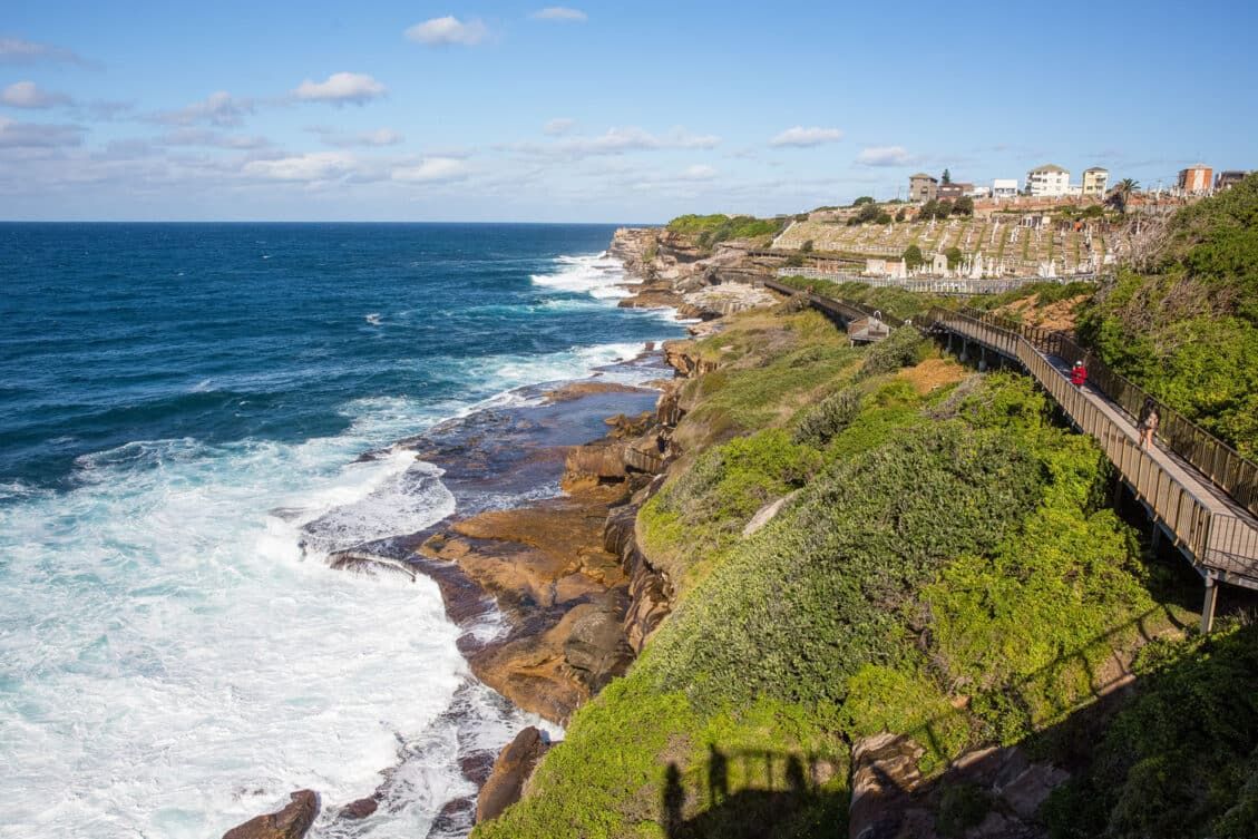 The Coogee to Bondi Coastal Walk: Map, Photos & Is It Worth It? – Earth ...