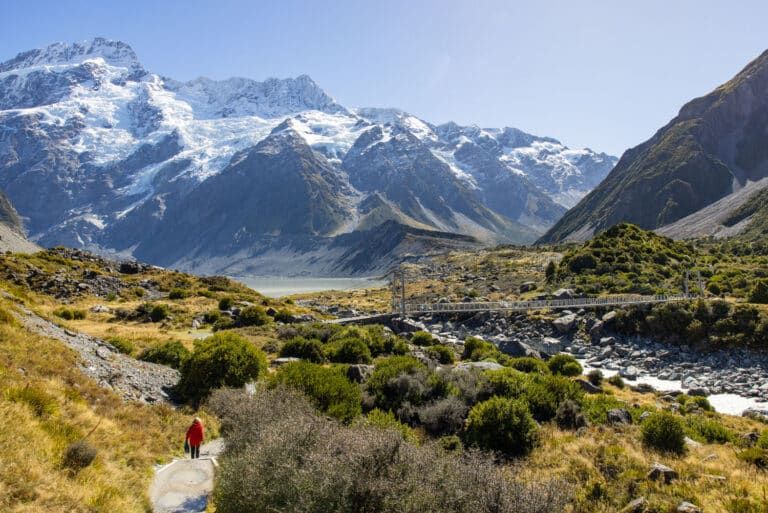 Hooker Valley Track Hiking Guide: Stats, Map & Photos
