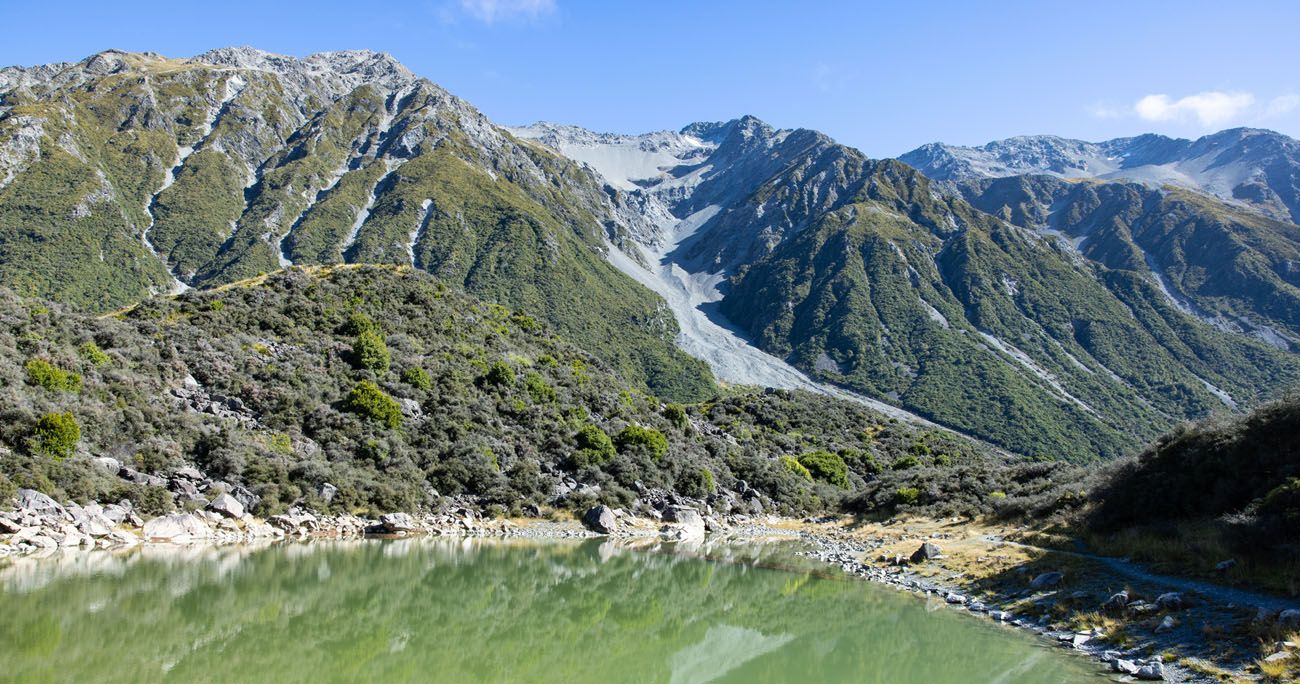 Tasman Glacier View, Blue Lakes, and Tasman Lake Hiking Guide