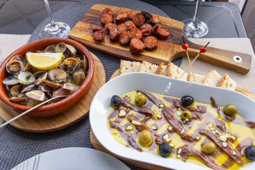 Best Albufeira Restaurants: Cheap Eats, Fine Dining, Tapas & Wine ...