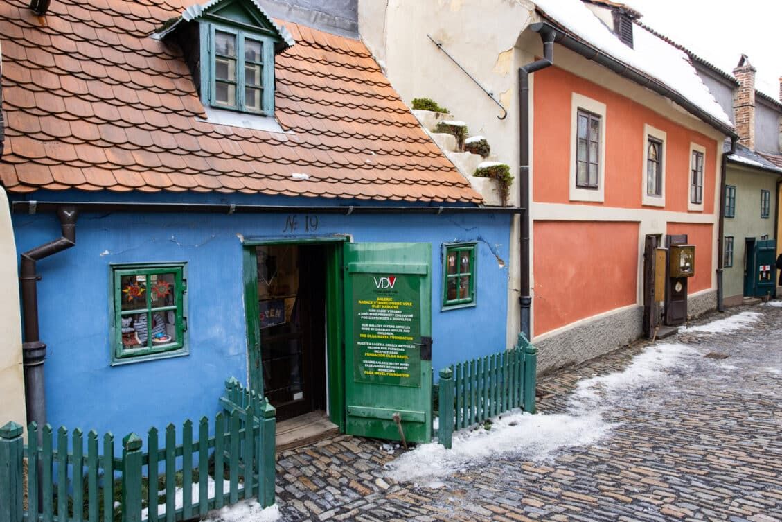 Visiting Prague Castle: 10 Things to Know Before You Go