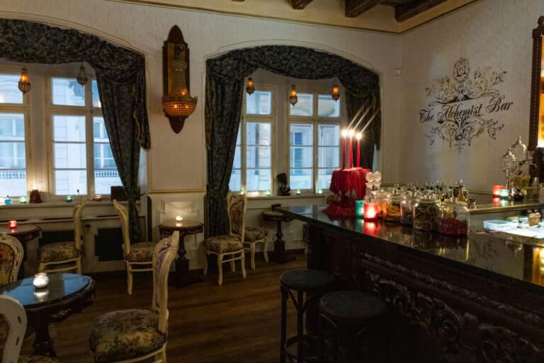 Best Prague Restaurants, Cocktail Bars & Beer Gardens – Earth Trekkers