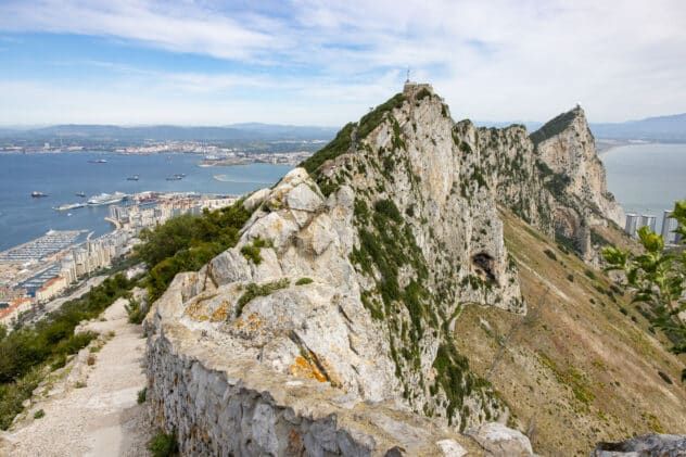 Rock of Gibraltar: Things to Do, One Day Itinerary & Interesting Facts ...