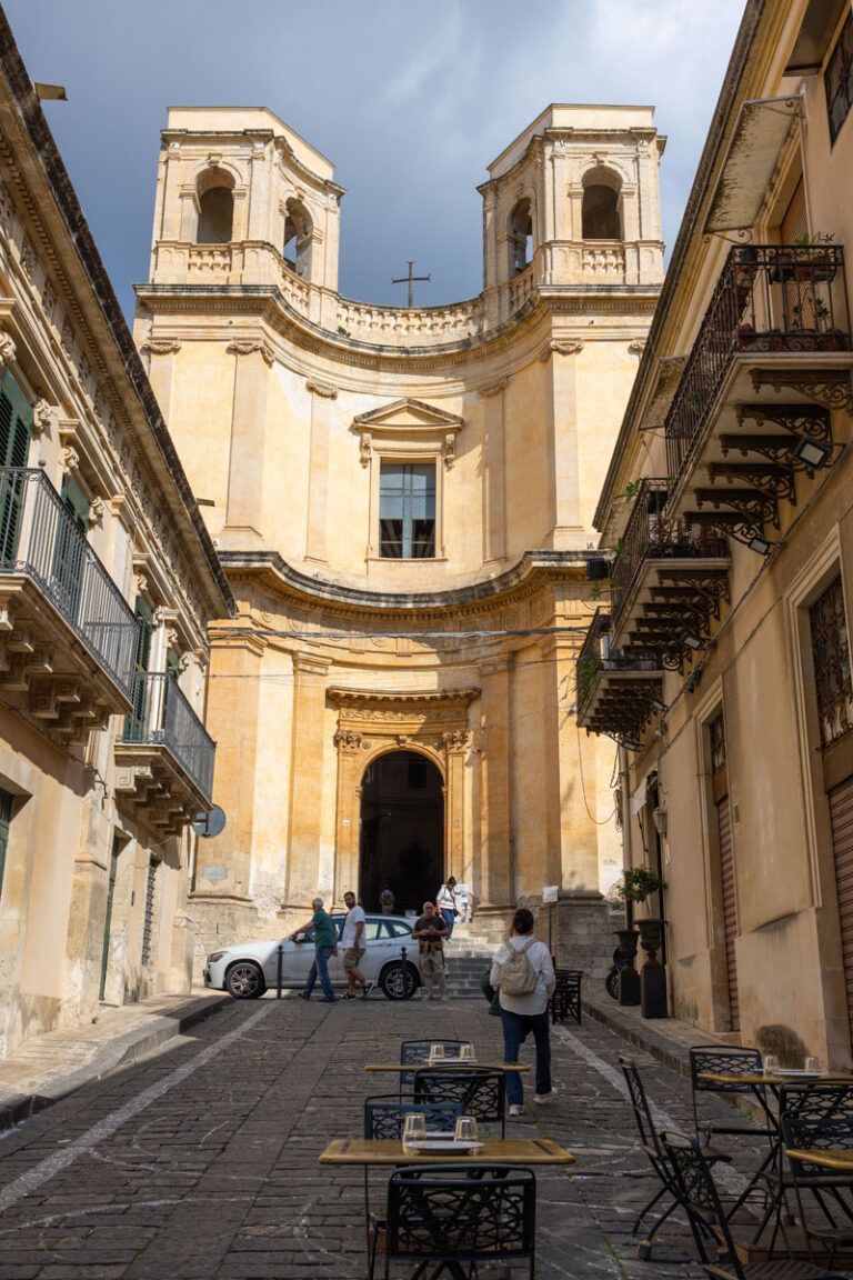 Noto, Sicily | Best Things to Do on a Quick Visit & Walking Tour