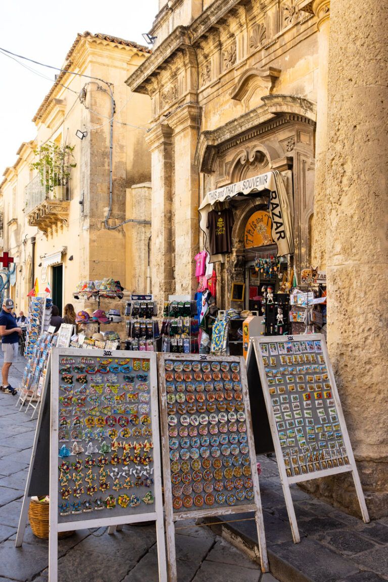 Noto, Sicily | Best Things to Do on a Quick Visit & Walking Tour